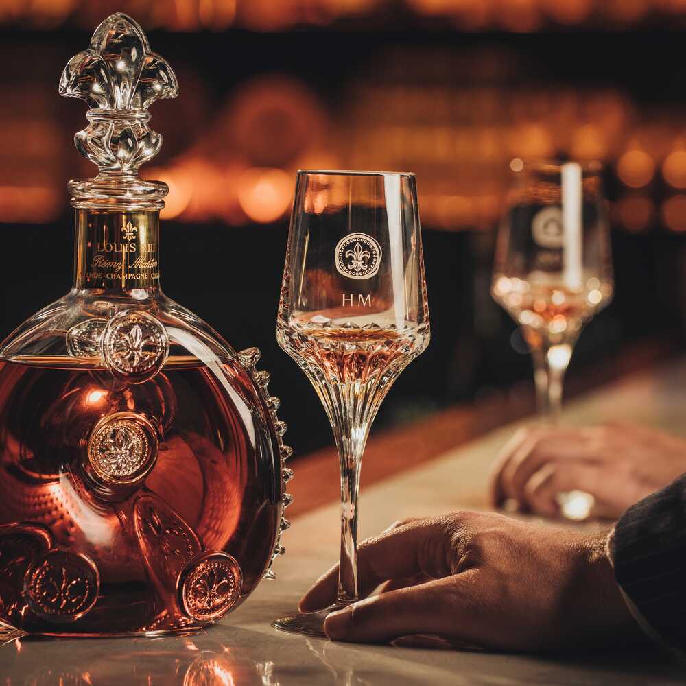 Ritual Service LOUIS XIII Cognac - Official website